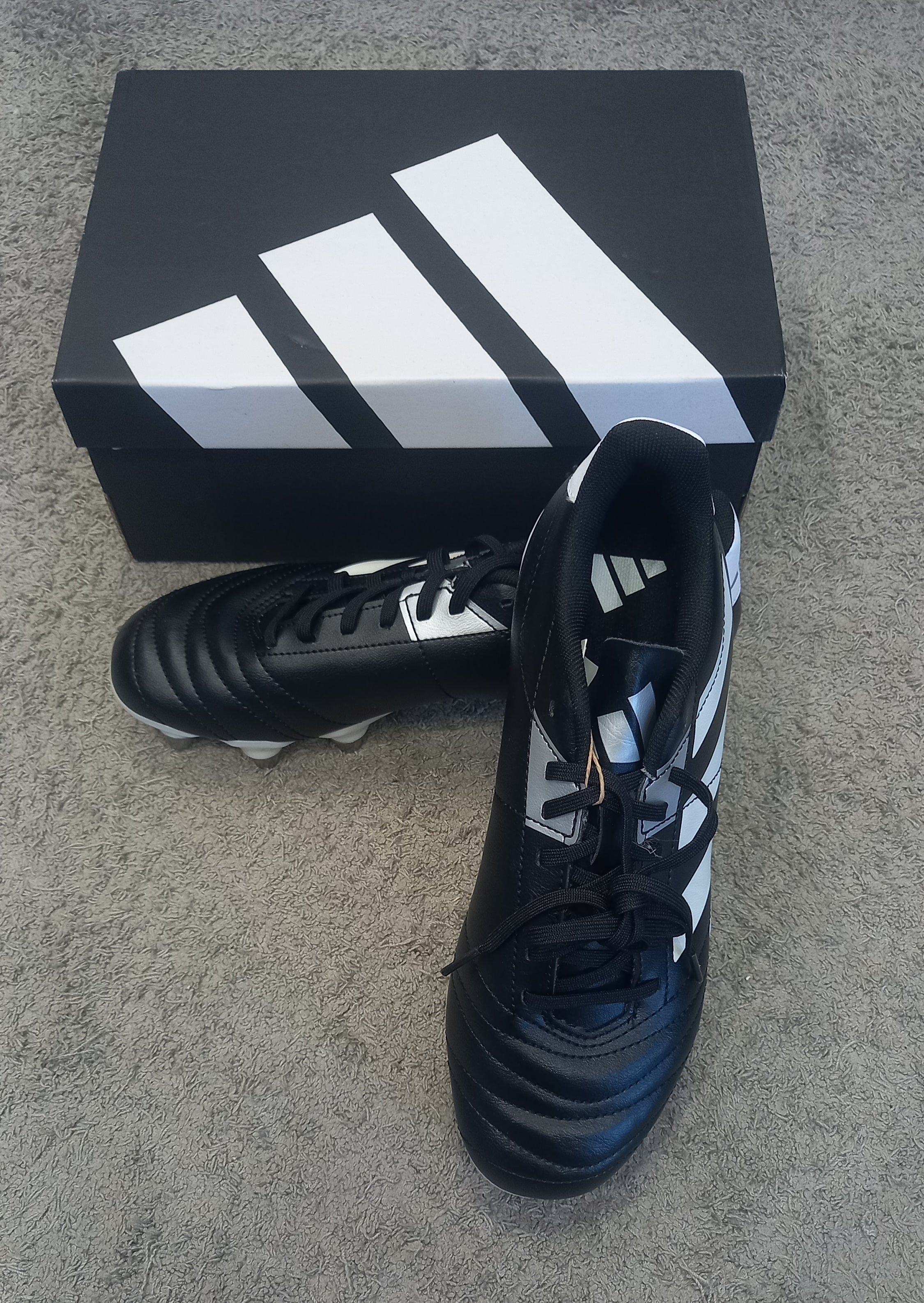 Kakari SG Adidas – TO.BE. SAS DI TOME' DENIS & C.